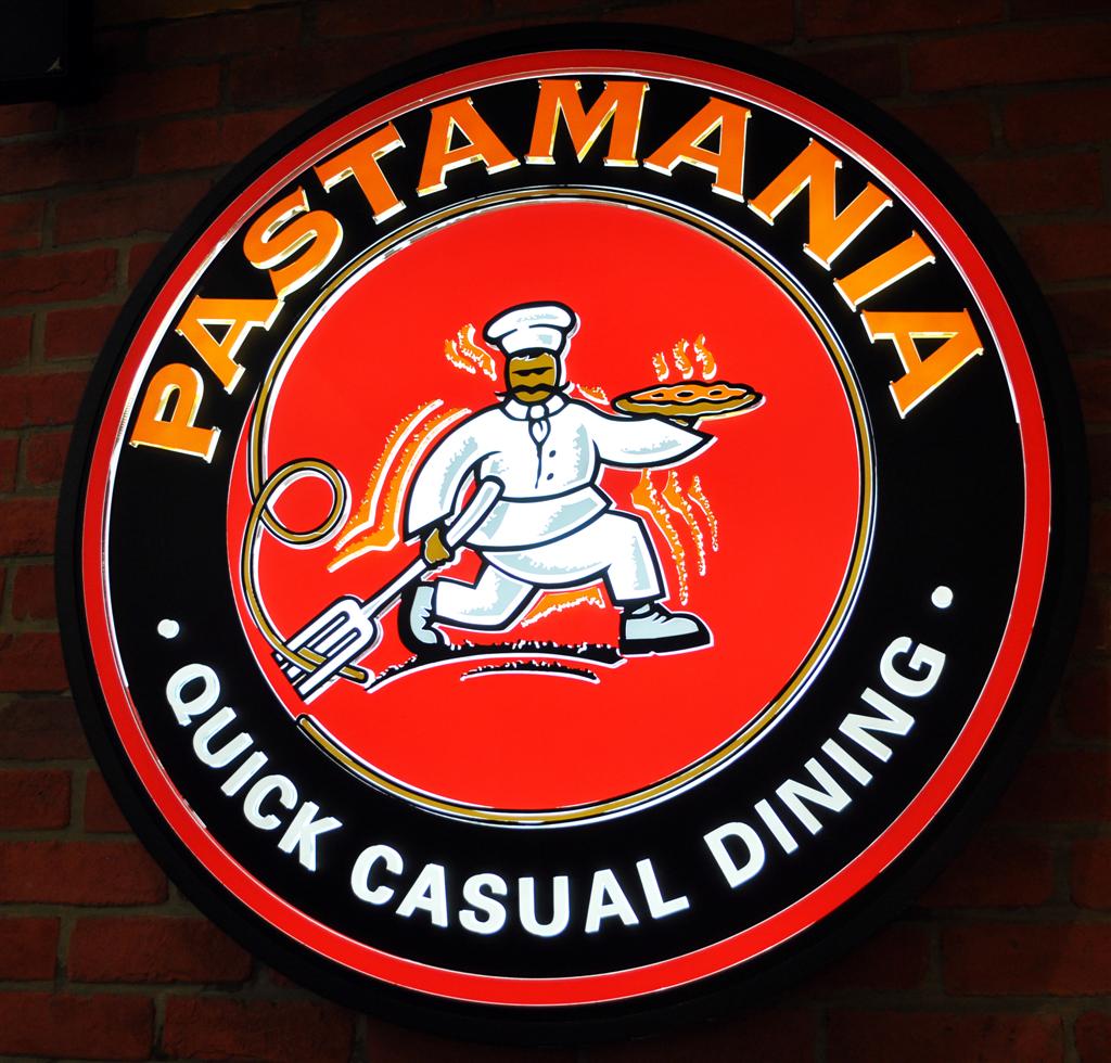 Entree Kibbles: Linguine Carbonara & Cheese Sticks @ Pastamania [Nex Mall]